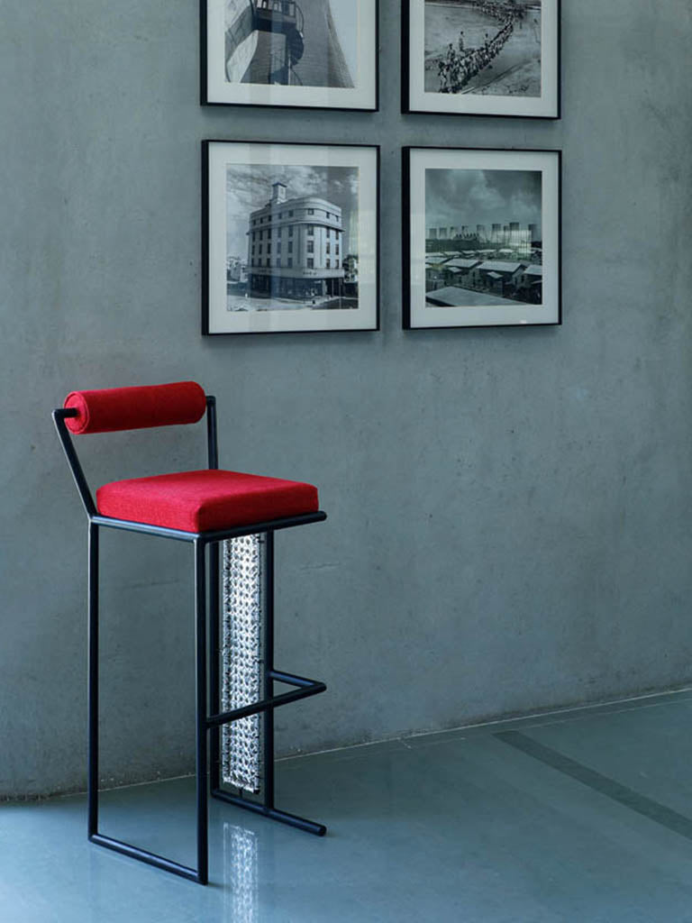 Qubo High Stool – Arisaa